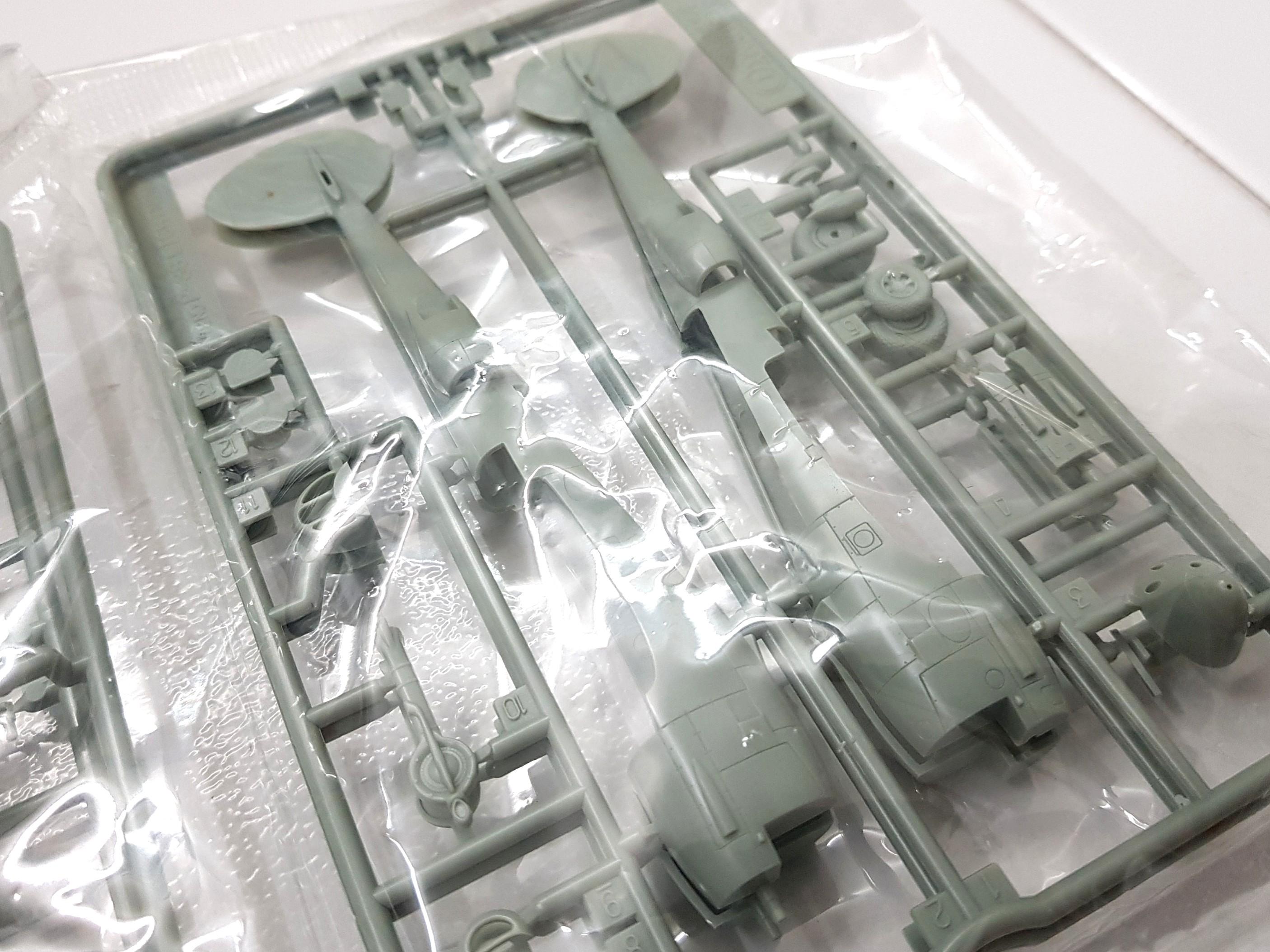 1/72 #12405 Academy USAF Fighter P-38J Lightning "European Theatre" c/w ...