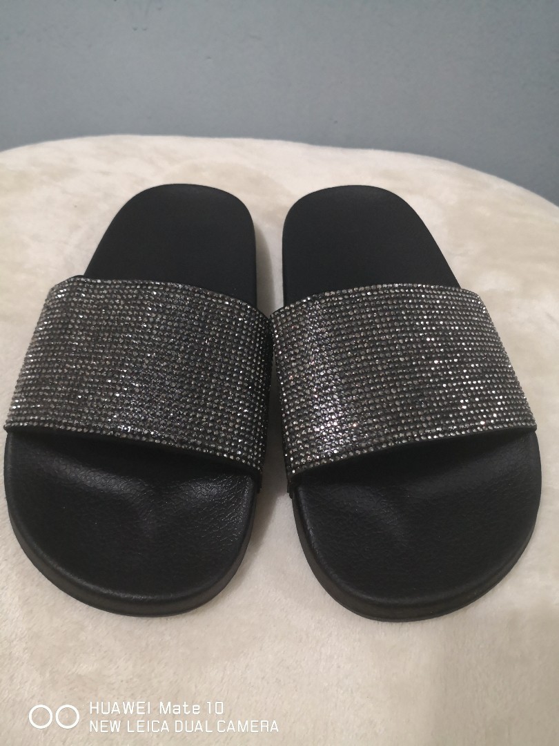 Bebe Fonda slides, Women's Fashion, Footwear, Flats & Sandals on Carousell