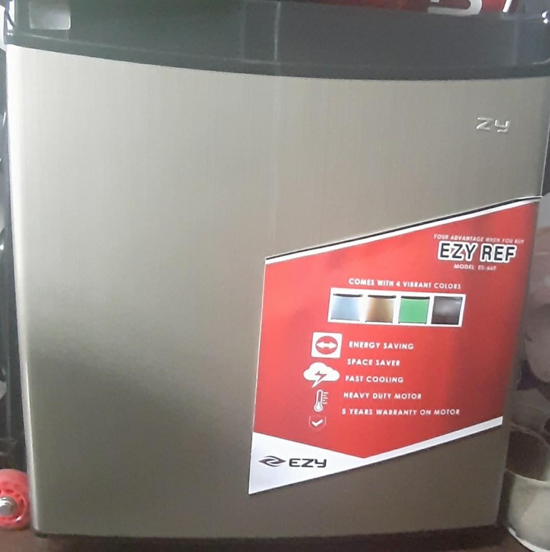 EZY Mini Ref, TV & Home Appliances, Kitchen Appliances, Refrigerators ...