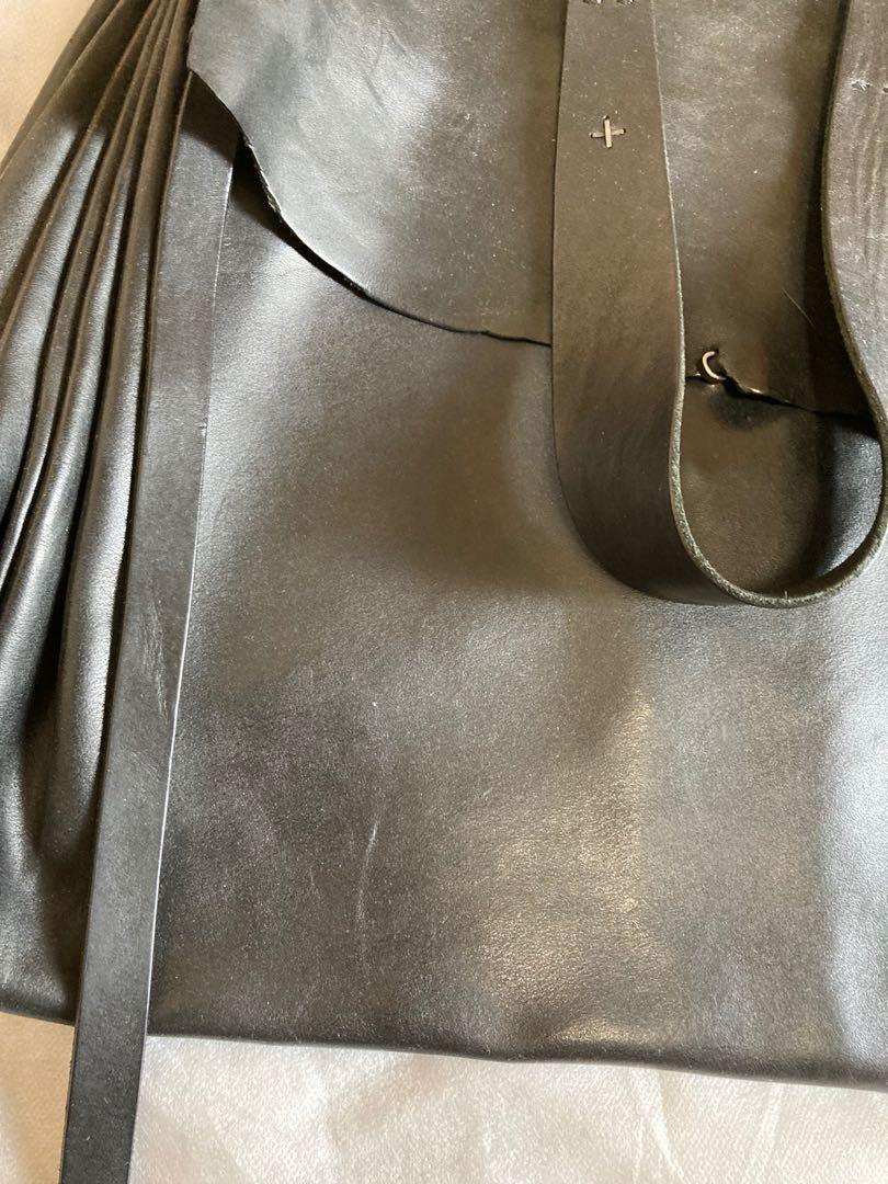 M.A+ Maurizio Amadei Leather Accordion Bag, Men's Fashion, Bags, Sling ...