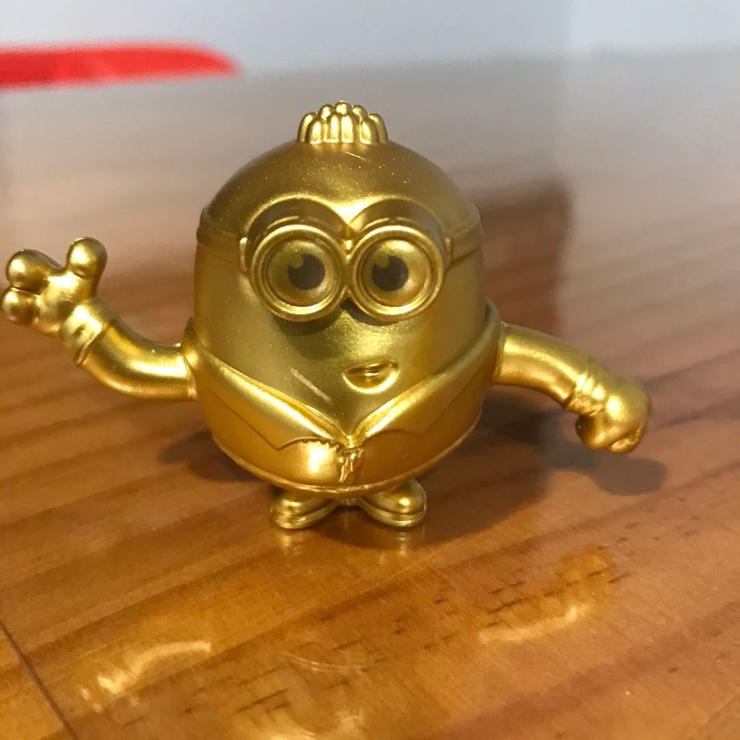 Macdonalds Golden Minion No.26, Hobbies & Toys, Memorabilia ...