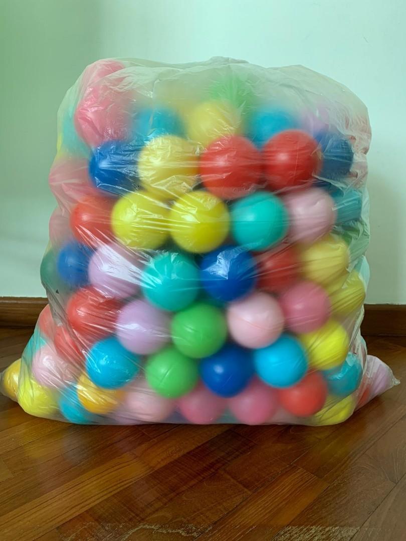 Colourful pit ball, Hobbies & Toys, Toys & Games on Carousell