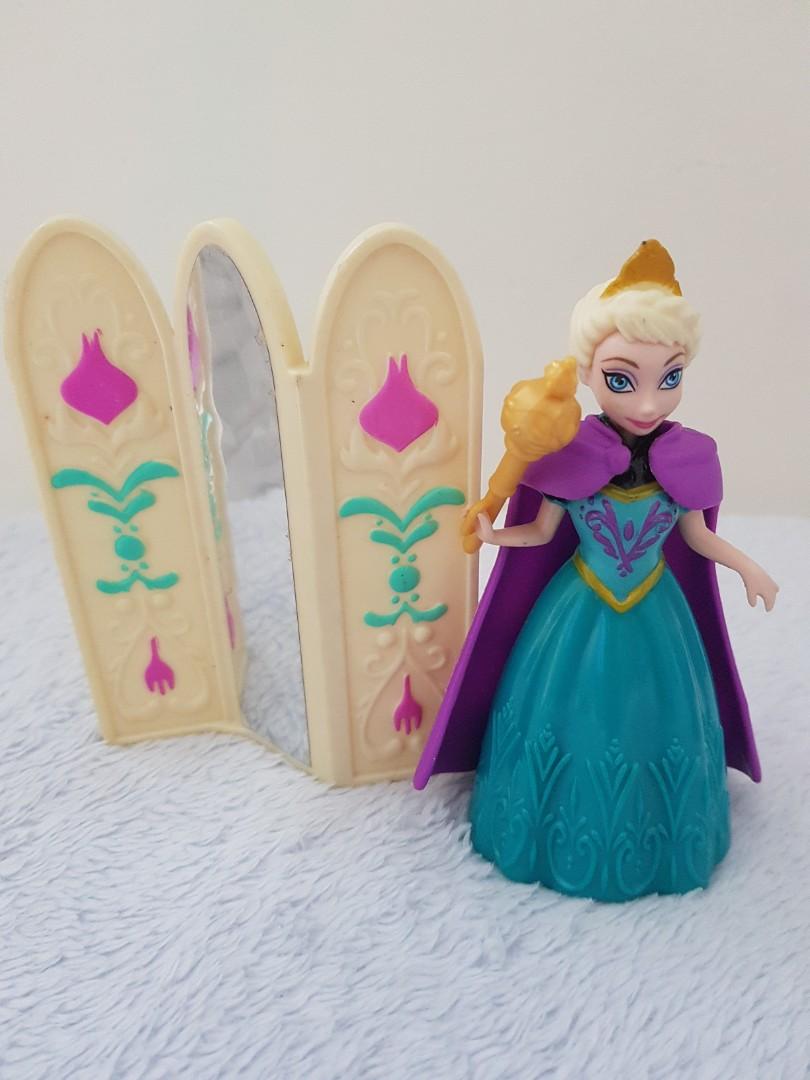 Queen Elsa And Frozen Magic Clip Dolls Mattel Disney Frozen Princess ...