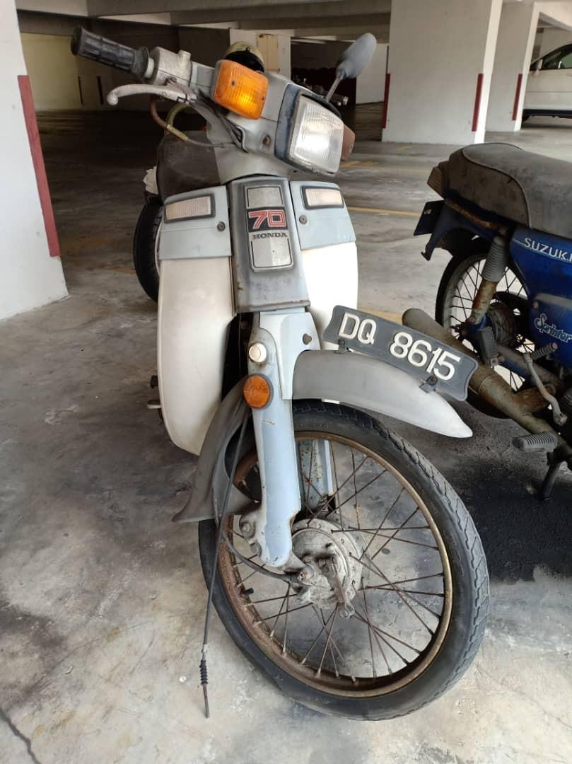 Honda C70, Motorbikes on Carousell