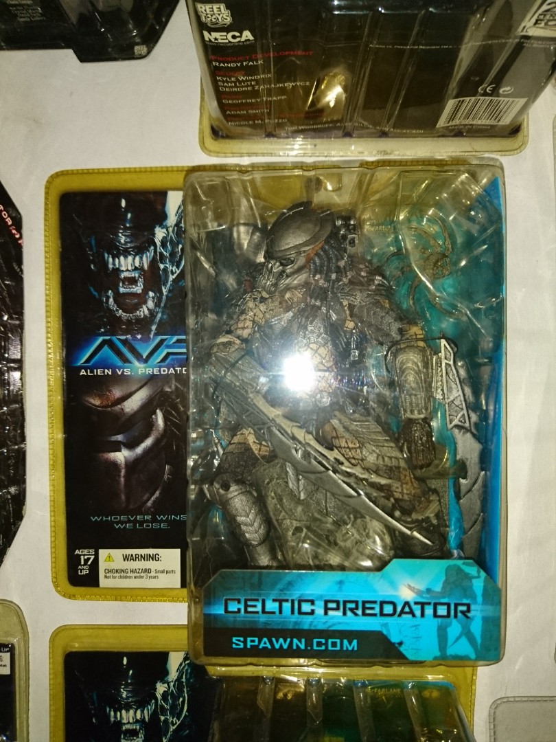 McFarlane Toys - AVP Alien vs. Predator - Celtic Predator Action Figure ...