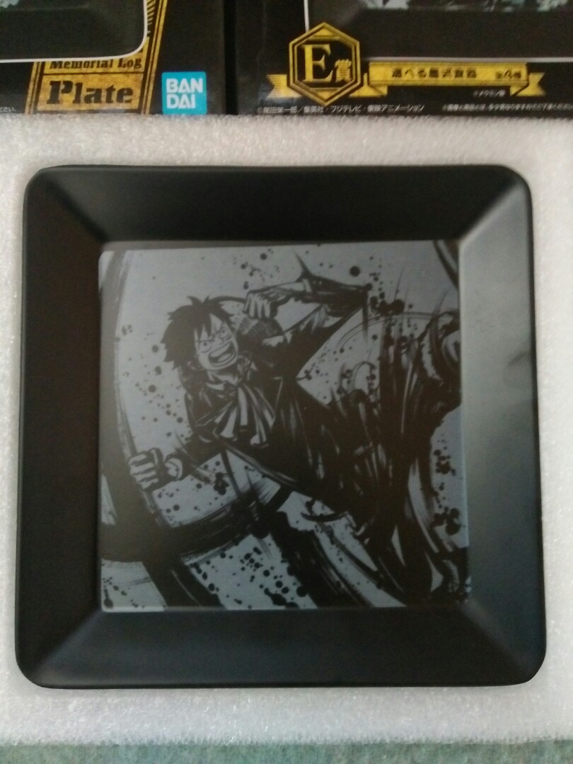 One Piece x Luffy Memorial Log Plate, Everything Else, Others on Carousell