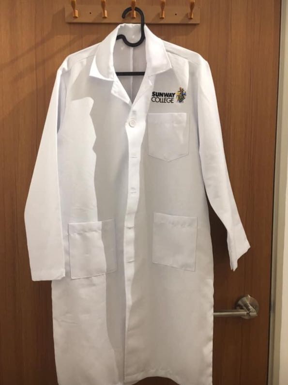 Sunway College lab coat, Women's Fashion, Muslimah Fashion, Baju Kurung ...