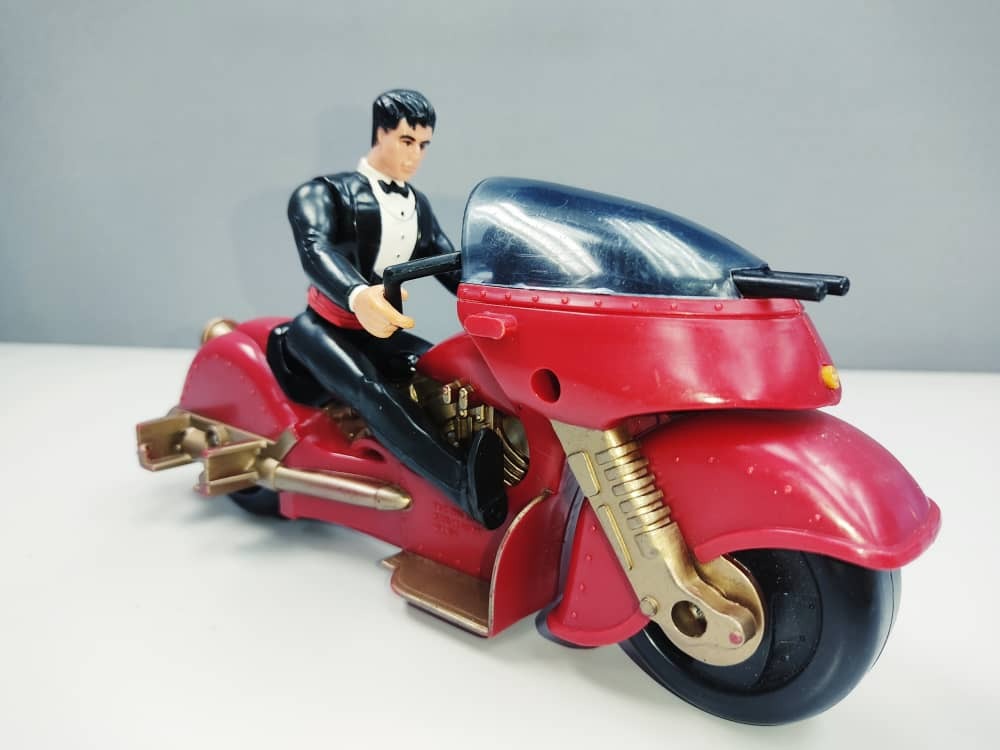 The Shadow - Shiwan Khan Serpent Bike with Transforming Lamont Cranston ...