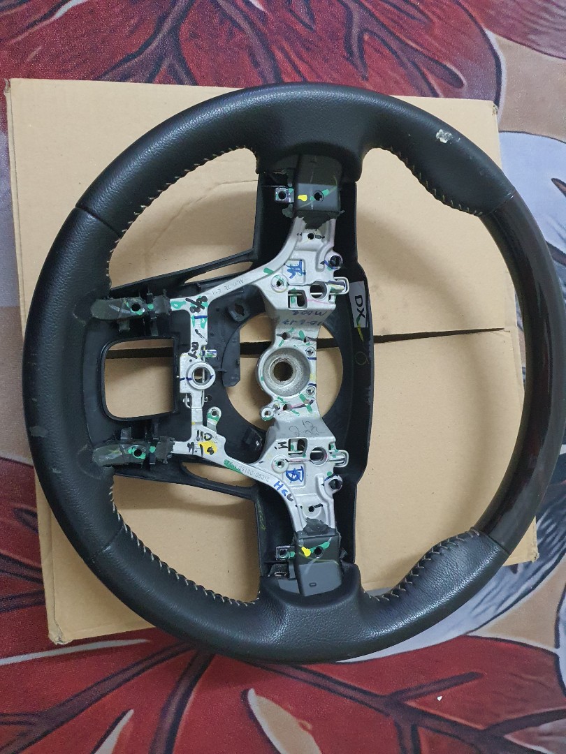 Toyota Innova / Hilux 2019 steering wheel assy, Auto Accessories on ...