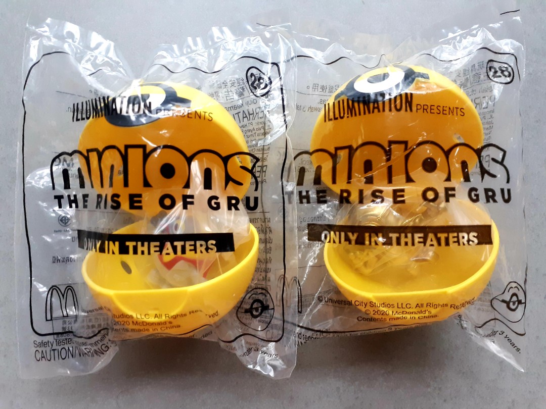 #28 Elvis Presley Minion Pair, Hobbies & Toys, Toys & Games on Carousell