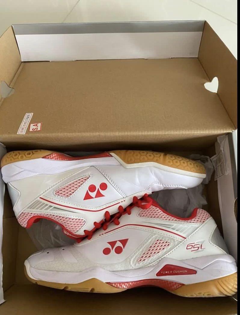[Almost new] Badminton Shoes Yonex Power Cushion 65Z Ladies White/Red ...