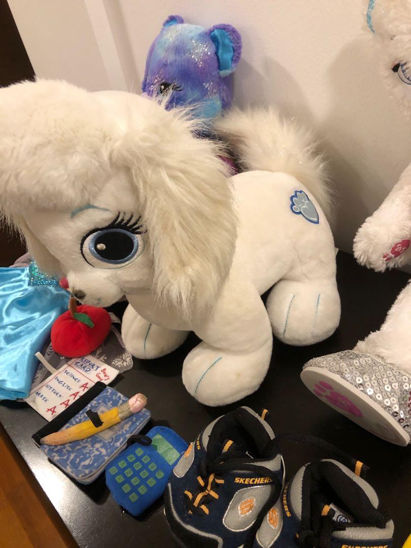 Build a bear Bundle, Hobbies & Toys, Toys & Games on Carousell
