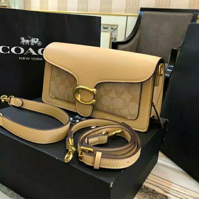 Coach Tabby Signature Latte, Fesyen Wanita, Tas & Dompet di Carousell
