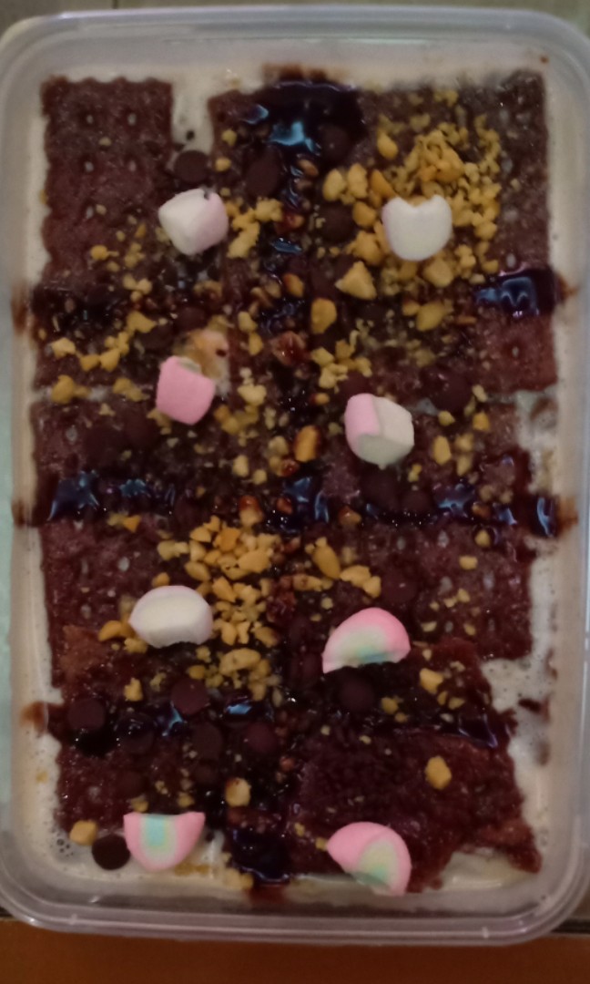 Double Dutch Graham Float 500 ml. Tub, Food & Drinks, Local Eats on ...