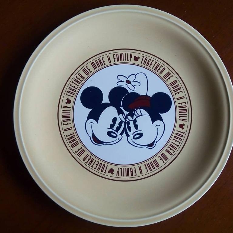 Mickey and Minnie Mouse Disney Plate Collection, Hobbies & Toys ...