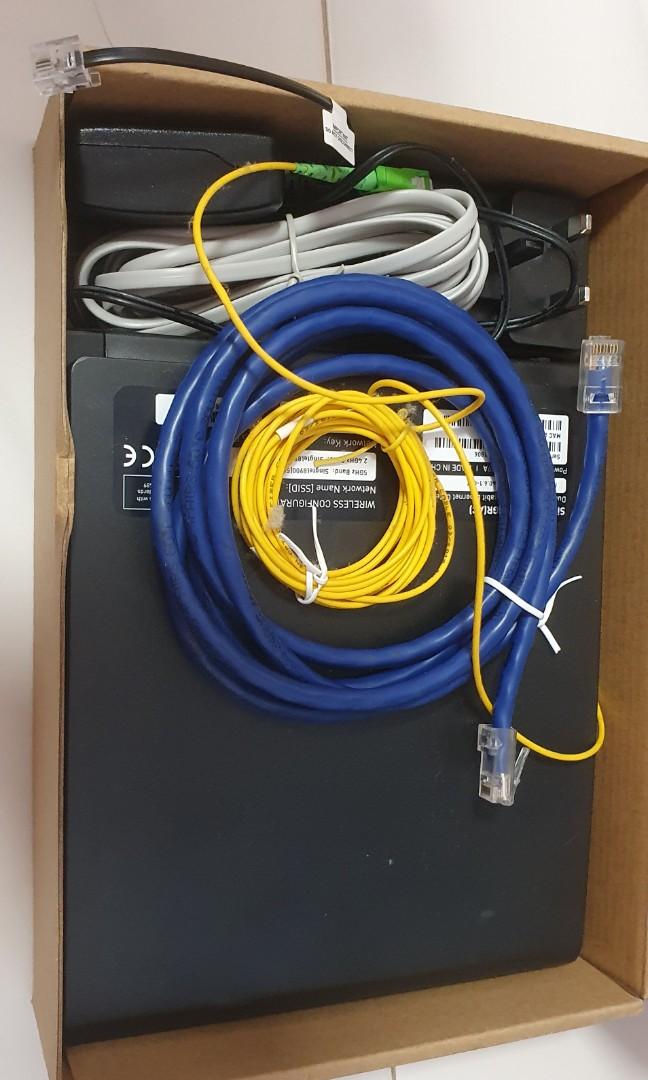 Singtel Aztech wireless router, Computers & Tech, Parts & Accessories ...