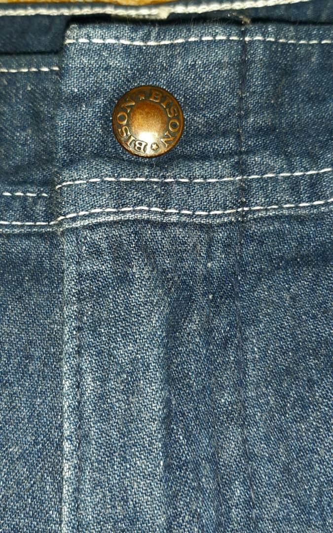 VINTAGE BISON SHORT PENT, Men's Fashion, Bottoms, Trousers on Carousell