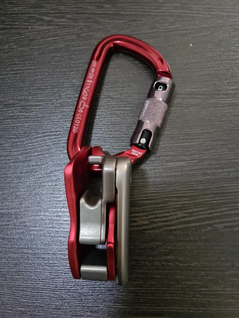 Auto-Lock Carabiner and Lifeguard Belay, Sports Equipment, Exercise ...