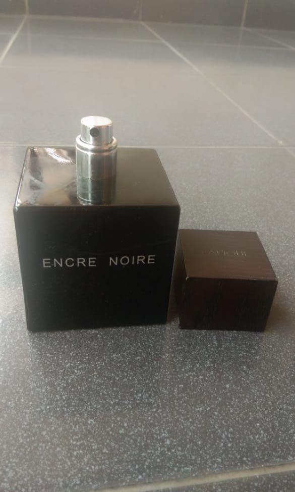 Botol Parfum Kosong Lalique, Kesehatan & Kecantikan, Parfum, Kuku ...