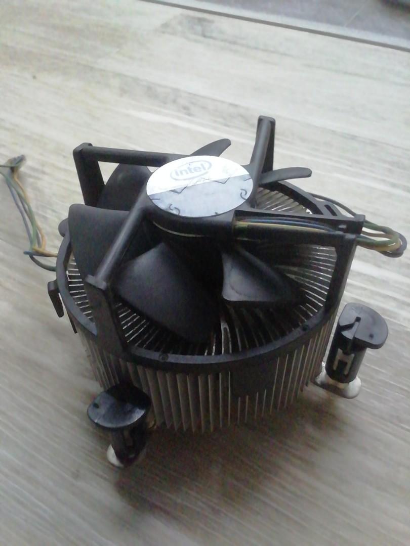 Intel CPU Heat Sink with Fan, Computers & Tech, Parts & Accessories ...