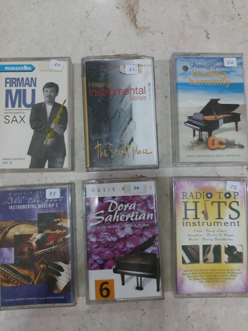 Koleksi Kaset Pita rohani instrumen/lagu barat campuran, Barang Yang ...