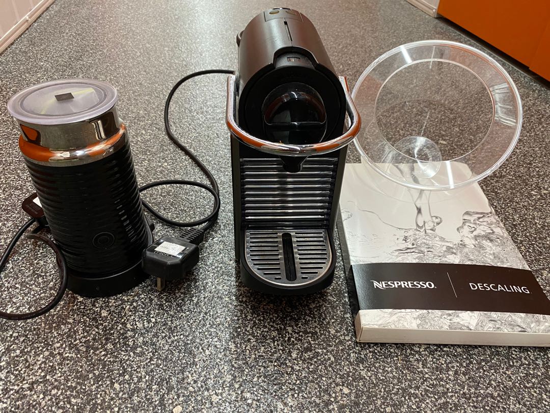 Nespresso machine + milk froth + capsule container + descaler, TV ...