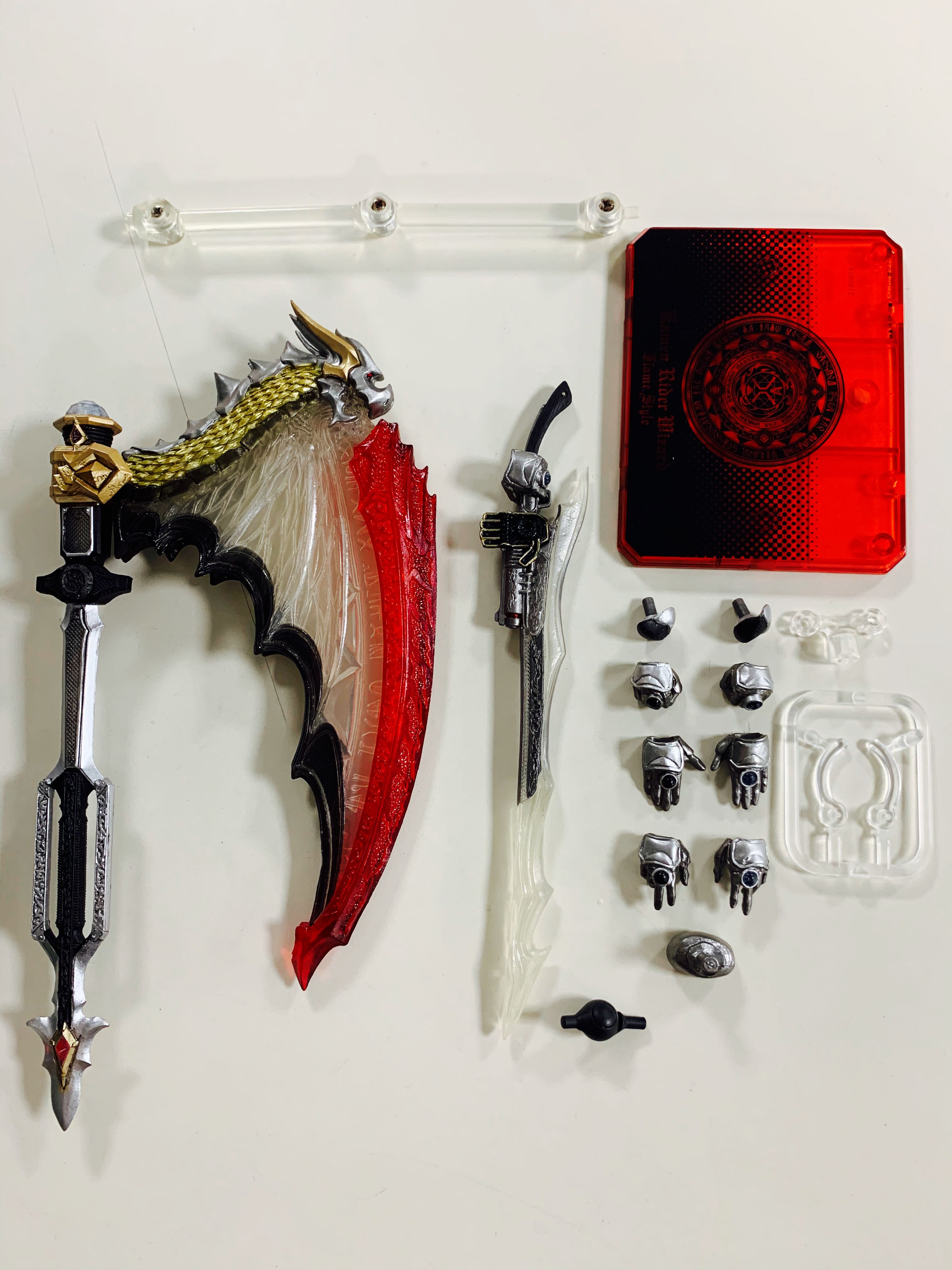 S.I.C Kamen Rider Wizard Infinity Weapons, Fists and Stand, Hobbies ...