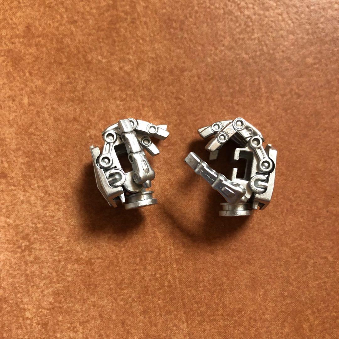 Transformers KO UFO - Sliver Poseable hands For DOTM & other leader ...