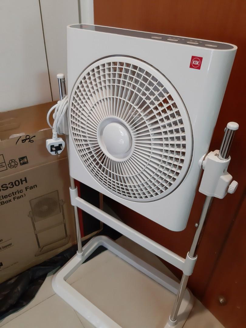 Fully working Kdk box fan ( working well the louvre keeps turning cant ...