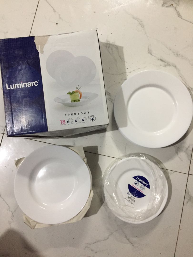 Luminarc 18 pcs plates, Furniture & Home Living, Kitchenware ...