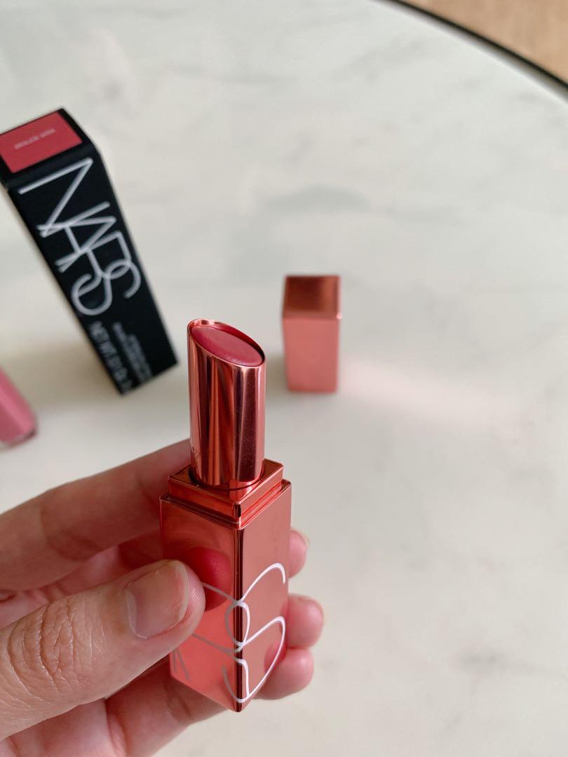 NARS Afterglow Lip Balm , Lipgloss Mythic Red, Beauty & Personal Care ...