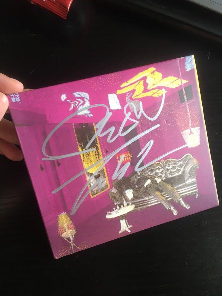 SIGNED DEAN 130 mood: TRBL ALBUM, Hobbies & Toys, Music & Media, Music ...