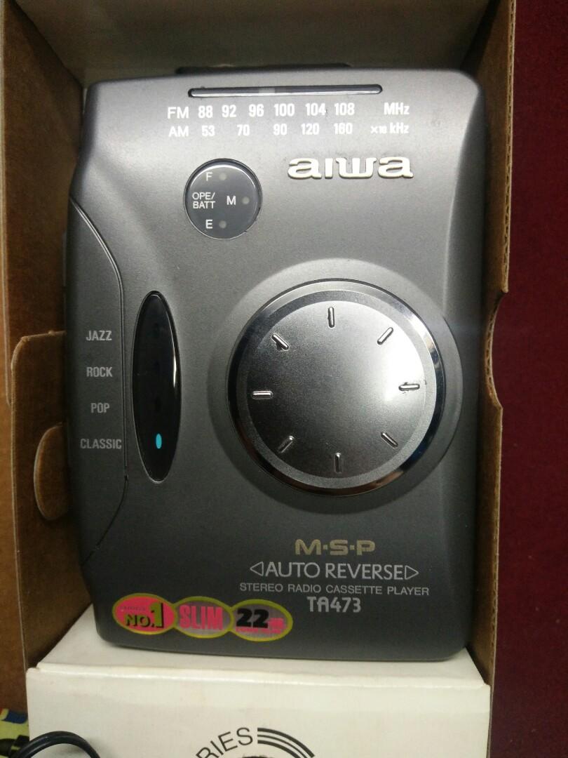 VINTAGE WALKMAN AIWA HS-TA473, Hobbies & Toys, Music & Media, Musical ...