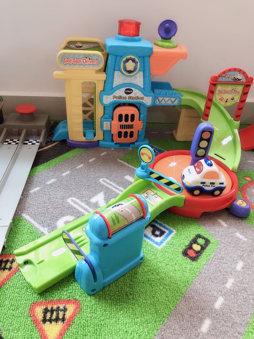Vtech Police Station, Hobbies & Toys, Toys & Games on Carousell