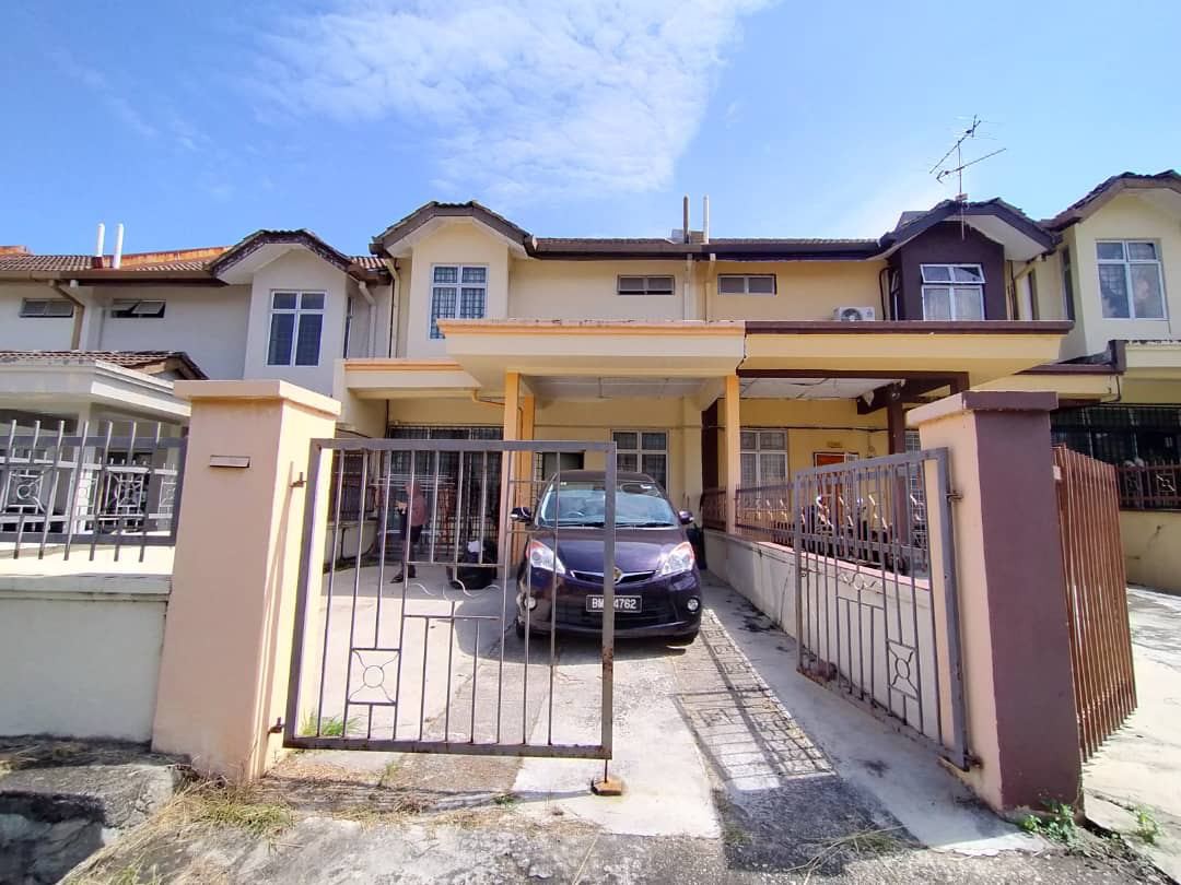 2-Storey Taman Desa Anggerik, Nilai, Property, For Sale on Carousell