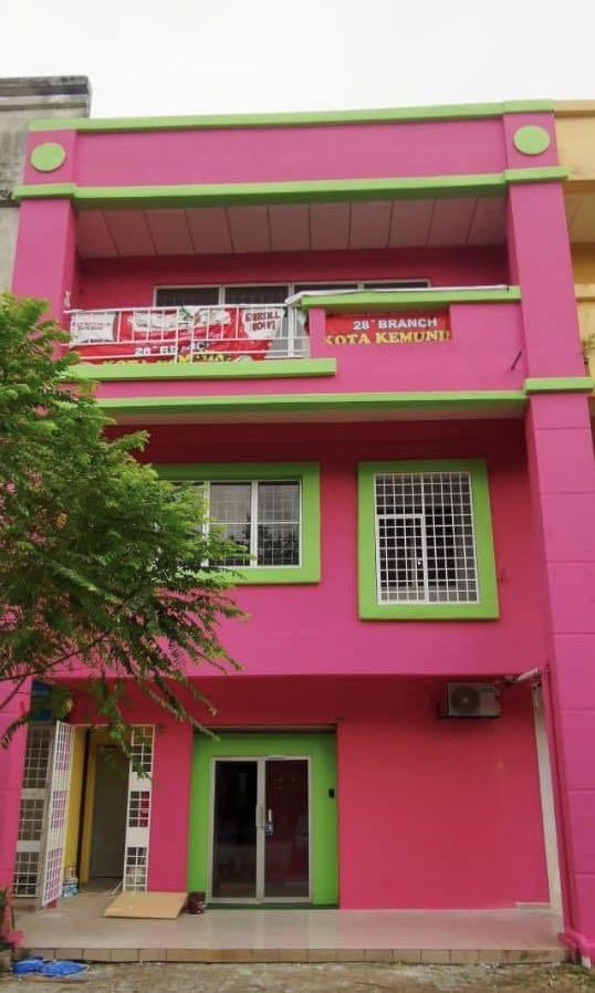 Kota Kemuning 3 Storey Shoplot, Property, For Sale on Carousell