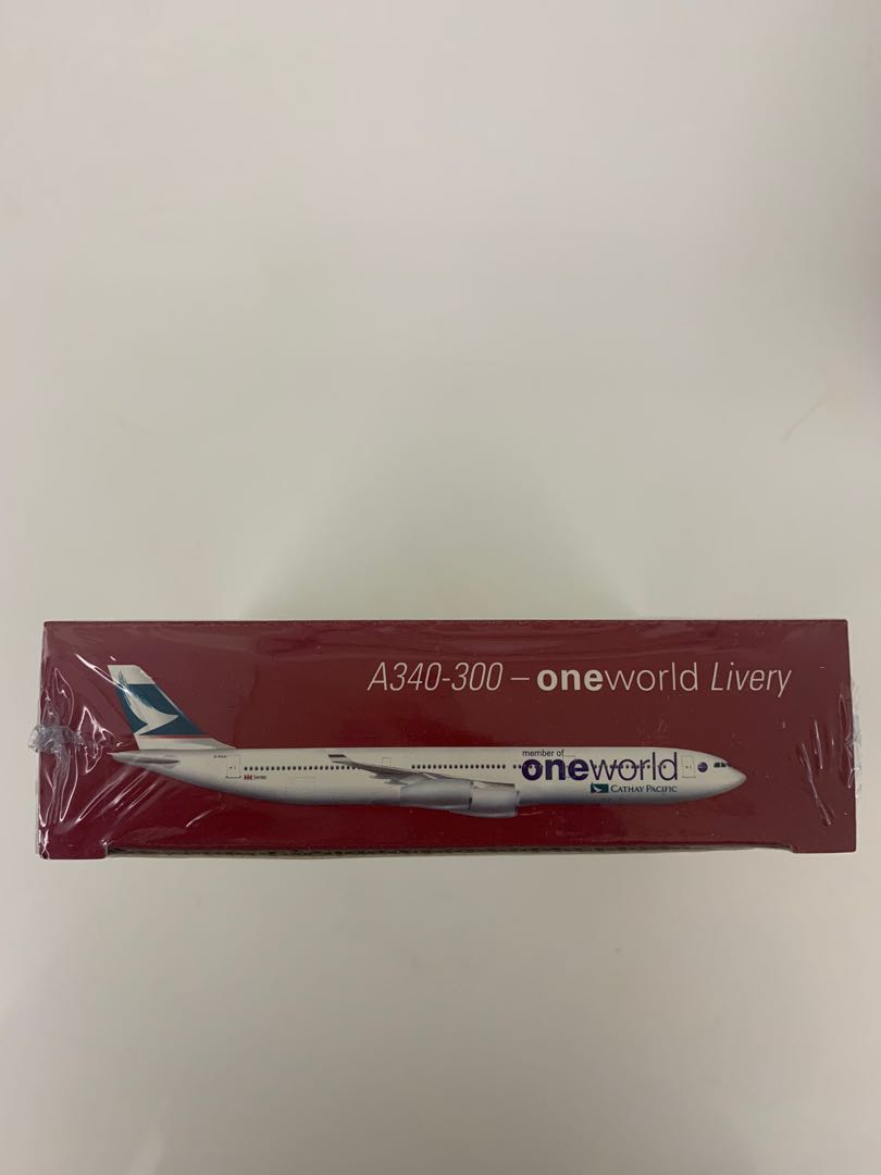 Cathay Pacific CX A340-300 One World 1:500 國泰航空, 興趣及遊戲, 旅行, 旅遊 - 旅行必需品及 ...