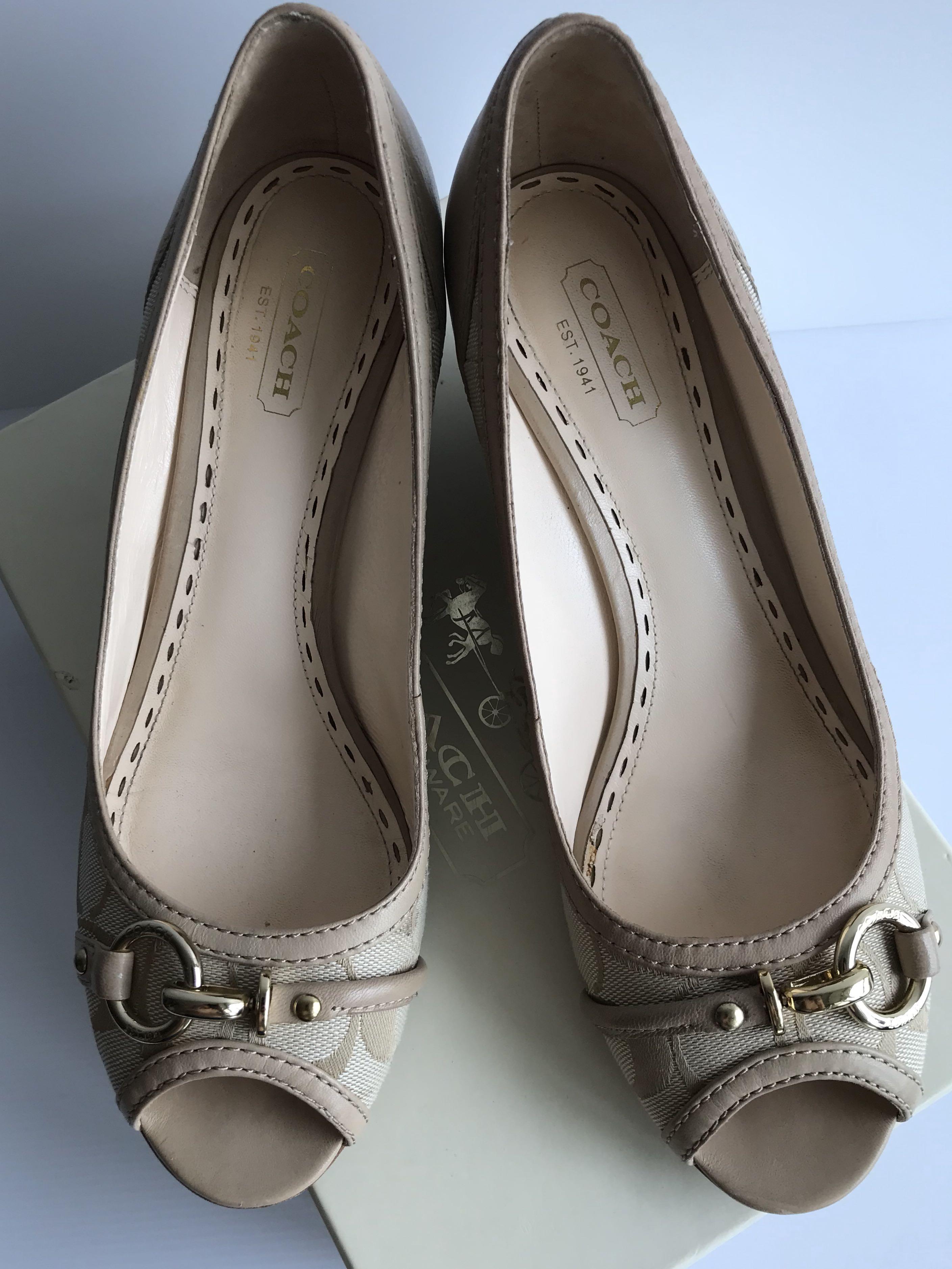 Coach Heels, Women's Fashion, Footwear, Heels on Carousell