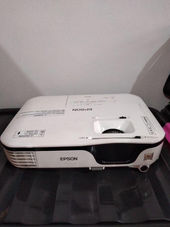 Epson EB-X14 LCD Projector, TV & Home Appliances, TV & Entertainment, Projectors on Carousell