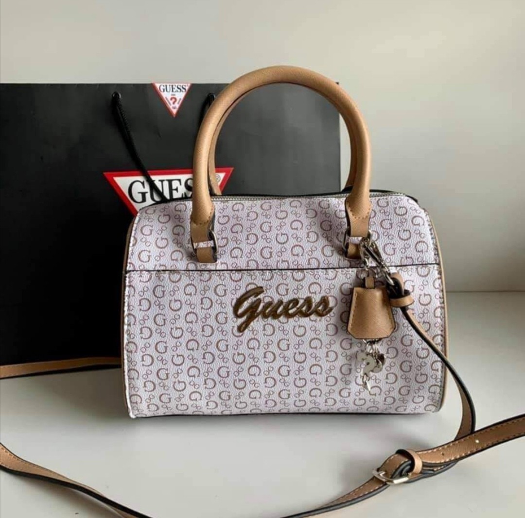 GUESS DRS BAG PVC ( 3 colors), Women's Fashion, Bags & Wallets, Beach ...