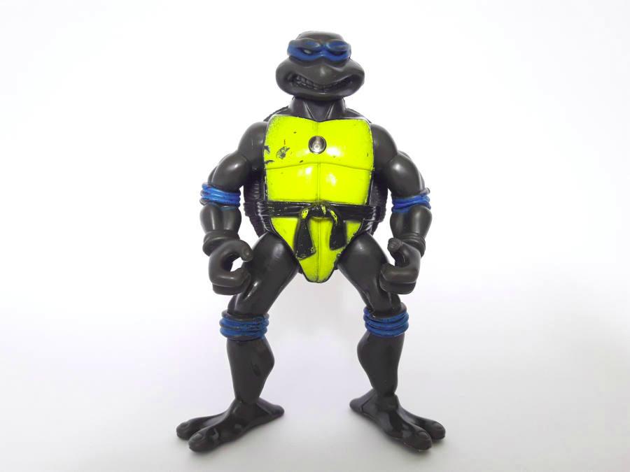 Jollibee Jolly Kiddie Meal colalectible toy Tom and jerry Ninja turtle ...