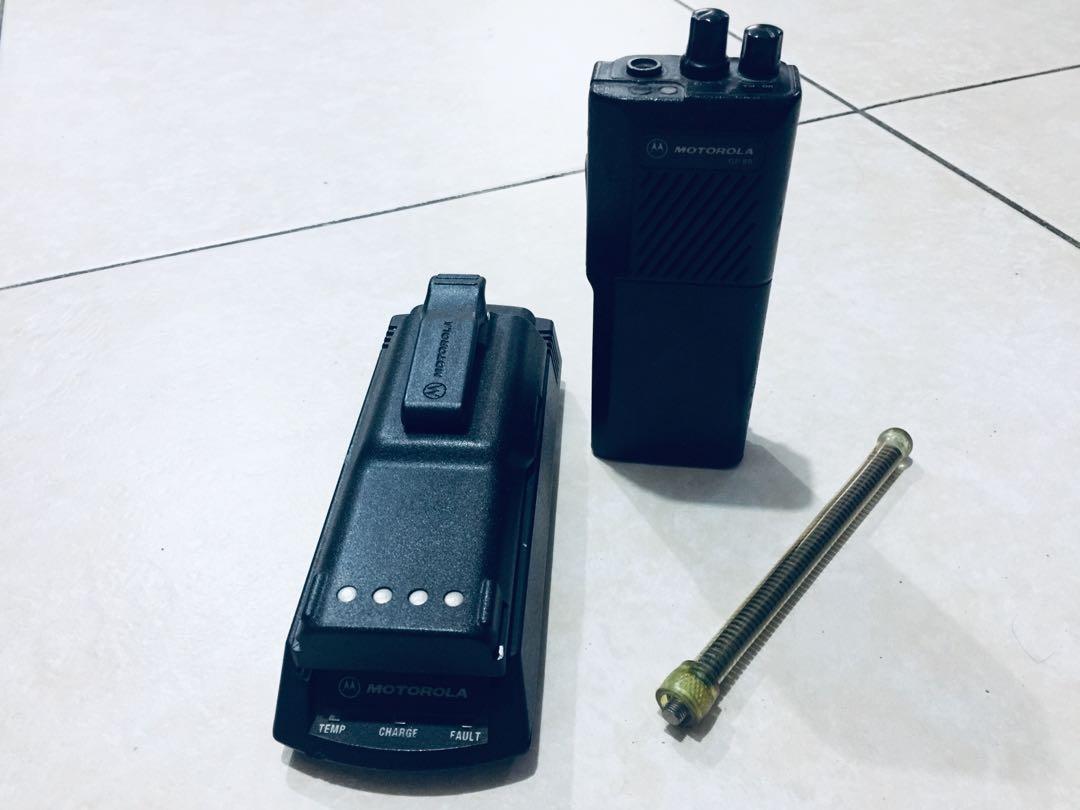 Motorola GP88 with Charger, Computers & Tech, Parts & Accessories ...