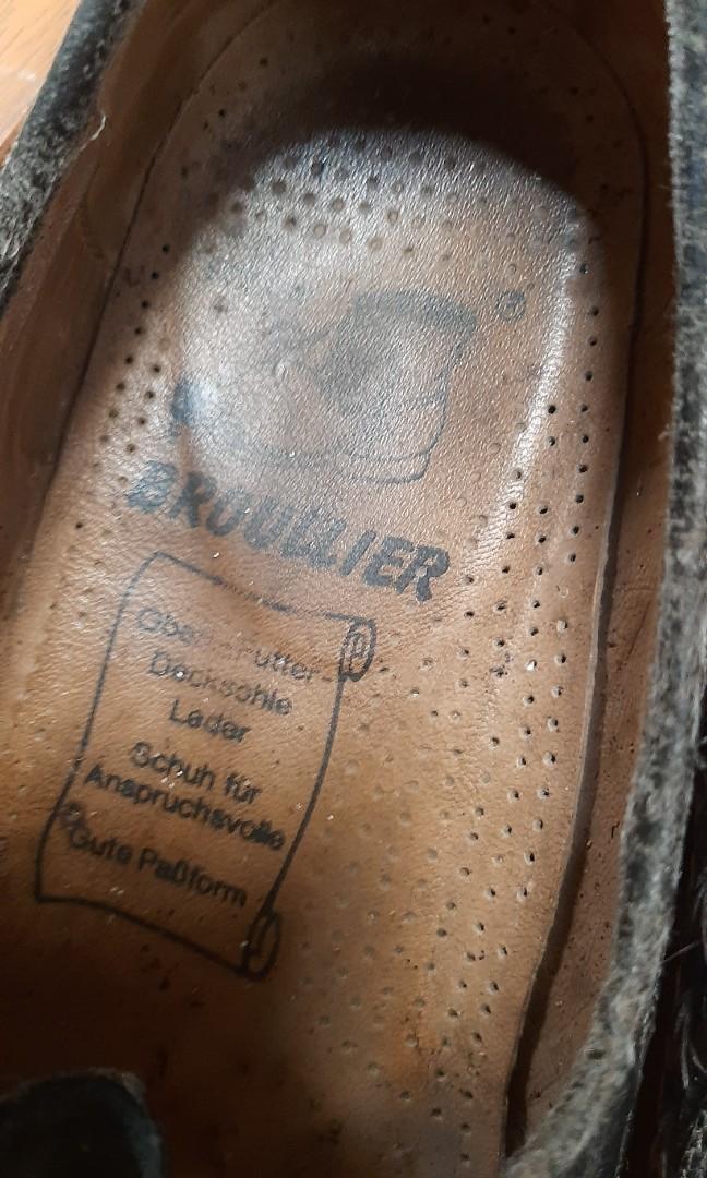 Sepatu kulit jadul size 42, Fesyen Pria, Sepatu , Sepatu Formal di ...