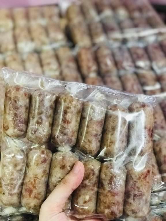 Skinless Pork Longganisa, Food & Drinks, Local Eats on Carousell