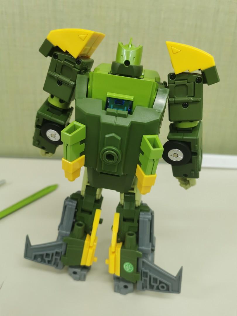 Transformers fanstoy apache, Hobbies & Toys, Toys & Games on Carousell