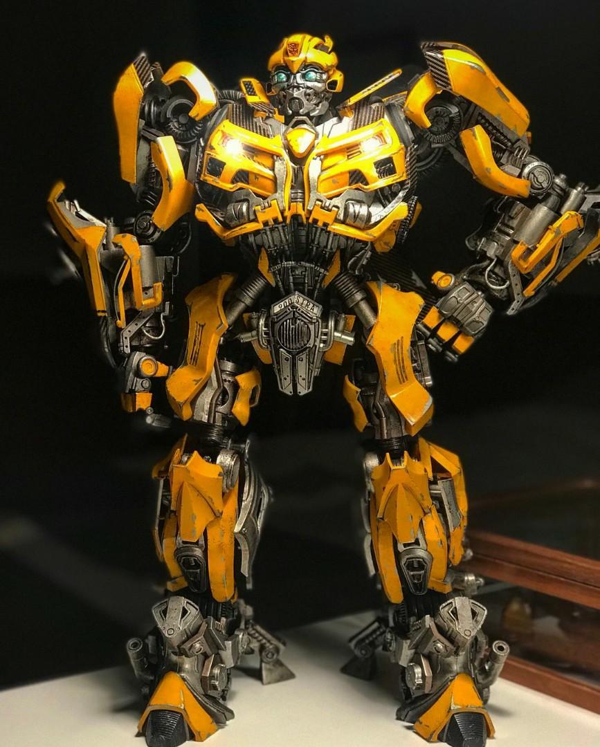 3A transformer (Premium Scale Collectible) optimus prime and bumblebee ...