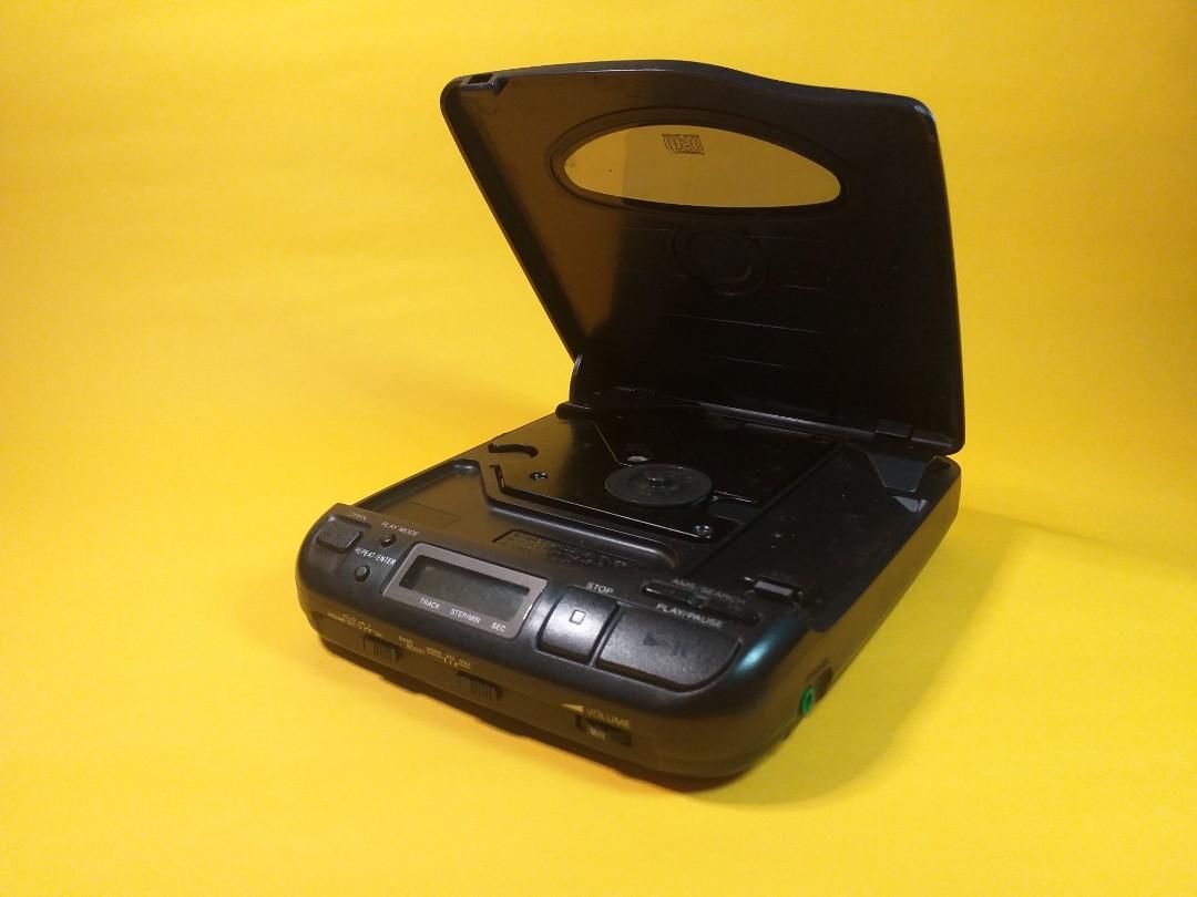 [DEFECTIVE] Sony Discman D-33 CD Compact Player, Audio, Portable Music ...