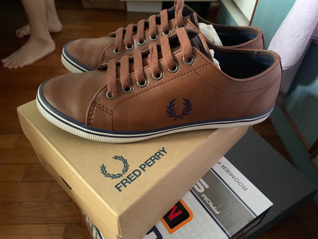 Fred Perry, Women's Fashion, Footwear, Flipflops and Slides on Carousell