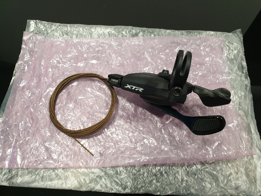 Shimano XTR 12 Speed Shifter SL-M9100-R, Sports Equipment, Bicycles ...