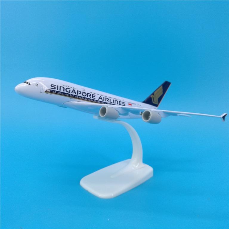 Singapore Airline (SIA) A380 Model (1:400), Hobbies & Toys, Toys ...